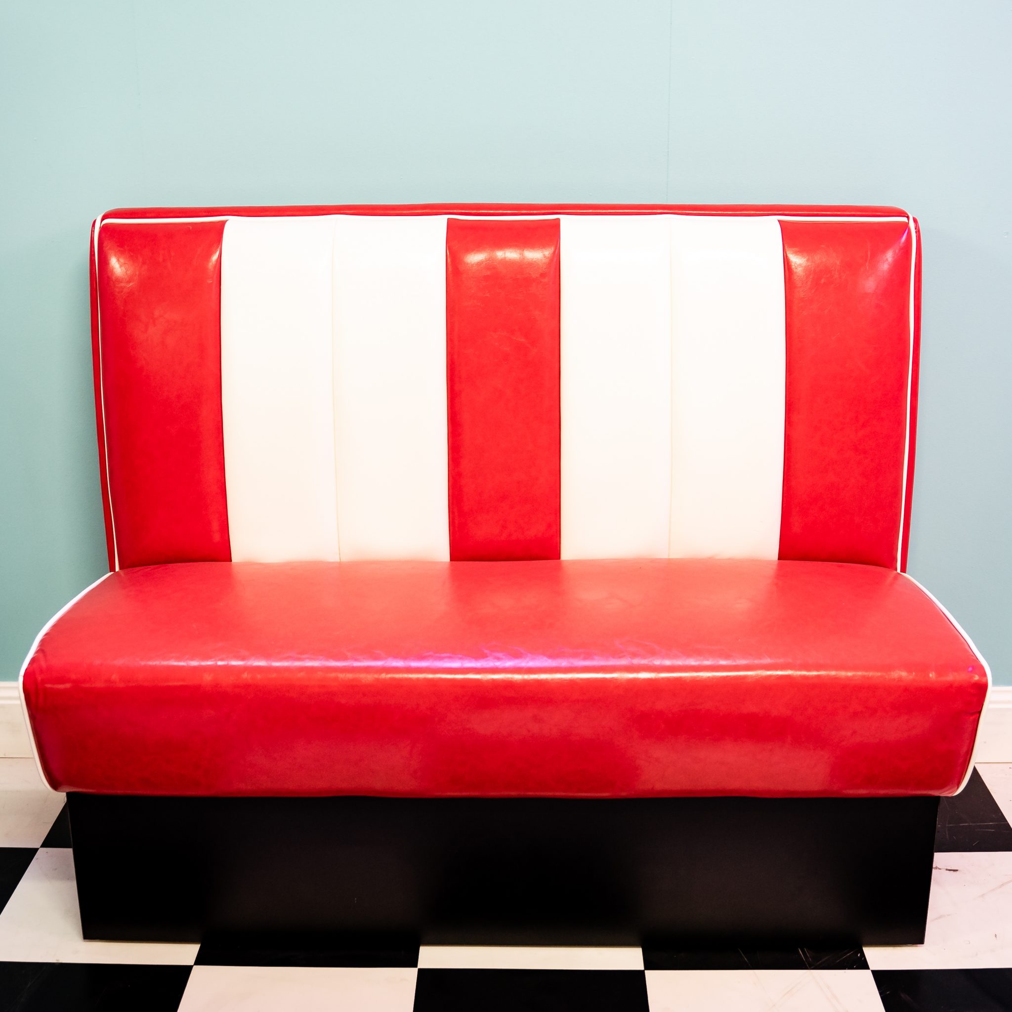 U Shape Diner Booth Set - Diner Booths | Mancave Madness