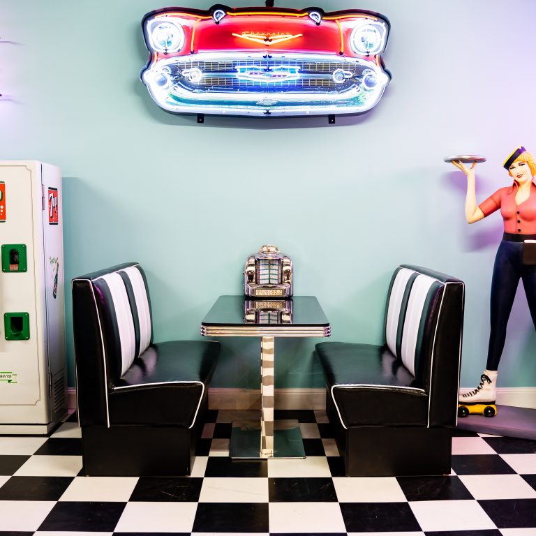 American Retro Black & White Diner Booth Set - Man Cave Madness