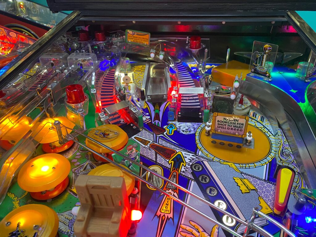 The Addams Family Gold Collectors Edition Pinball Machine #344 - Man ...