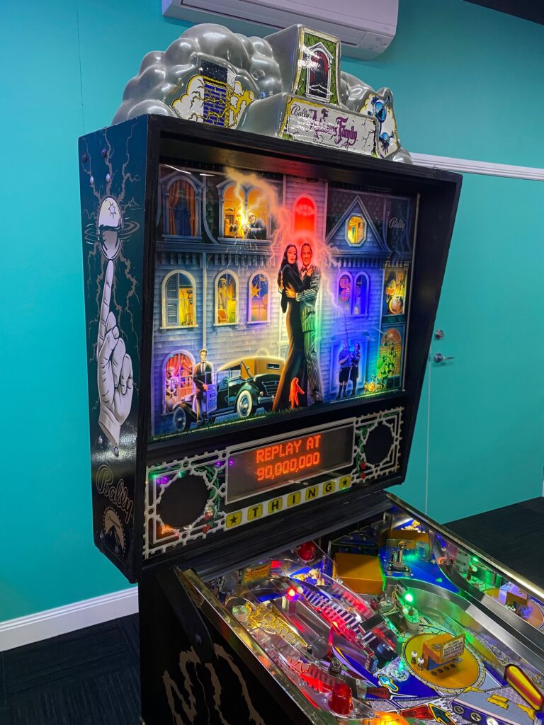 The Addams Family Gold Collectors Edition Pinball Machine #344 - Man ...